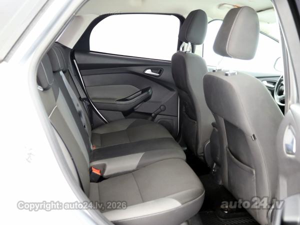 Pelēks Ford Focus 2013 Tallina, ar dzinēja tilpumu 1.60 L un nobraukumu 268 tūkst. km par 1699 €, foto 7 vietnē AUTOMOTO.COM.LV