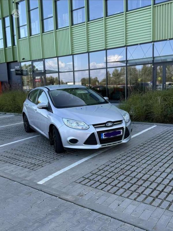 Grey Ford Focus 2013 in Vilnius, with an engine capacity of 1.56 L and mileage of 196 thousand km for 3200 €, photo 3 on AUTOMOTO.COM.LV