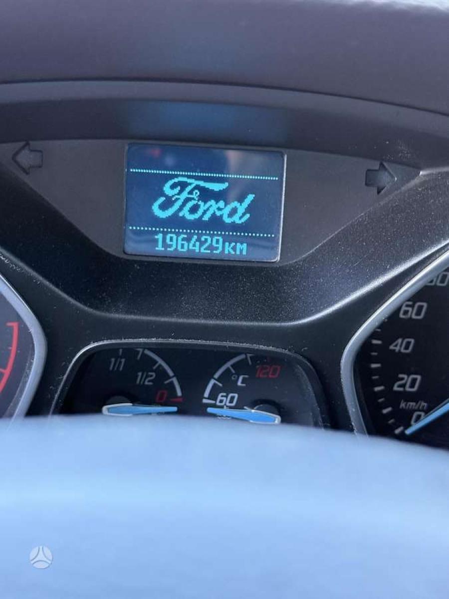 Серый Форд Фокус 2013 в Вильнюс, объемом двигателя 1.56 л и пробегом 196 тыс. км за 3200 €, фото 15 на AUTOMOTO.COM.LV