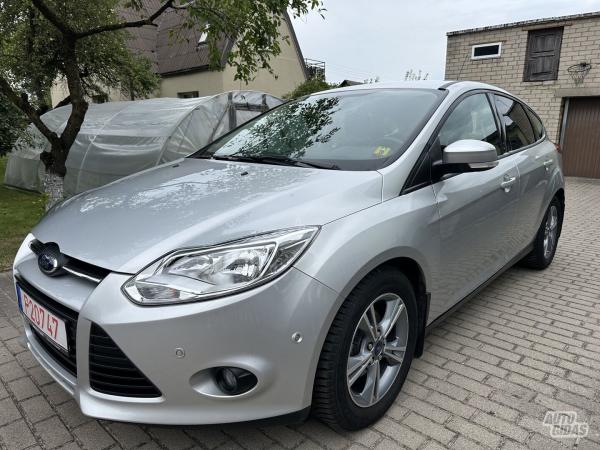 Pelēks Ford Focus 2013 Prienai, ar dzinēja tilpumu 1.00 L un nobraukumu 200 tūkst. km par 3100 €, foto 3 vietnē AUTOMOTO.COM.LV