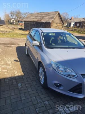 Grey Ford Focus 2014 in Rezekne, with an engine capacity of 1.60 L and mileage of 84 thousand km for 5300 €, photo 3 on AUTOMOTO.COM.LV