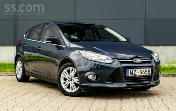 Grey Ford Focus 2014 in Riga, with an engine capacity of 1.60 L and mileage of 219 thousand km for 4990 €, photo 3 on AUTOMOTO.COM.LV