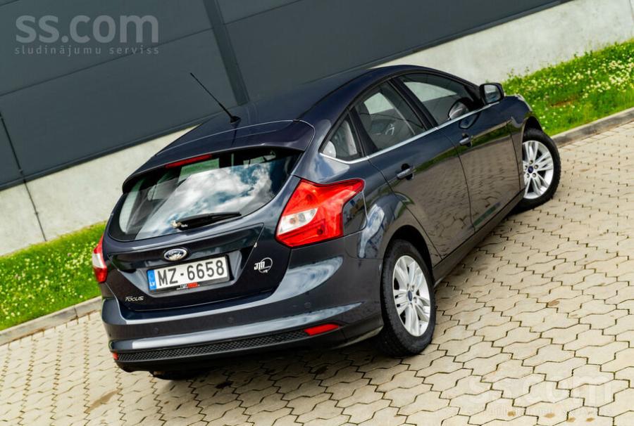Grey Ford Focus 2014 in Riga, with an engine capacity of 1.60 L and mileage of 219 thousand km for 2250 €, photo 8 on AUTOMOTO.COM.LV
