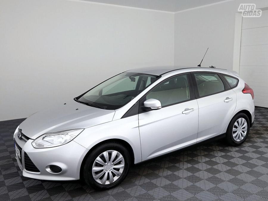 Grey Ford Focus 2014 in Tallinn, with an engine capacity of 1.60 L and mileage of 286 thousand km for 2599 €, photo 2 on AUTOMOTO.COM.LV