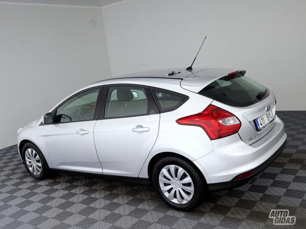Pelēks Ford Focus 2014 Tallina, ar dzinēja tilpumu 1.60 L un nobraukumu 286 tūkst. km par 2599 €, foto 4 vietnē AUTOMOTO.COM.LV