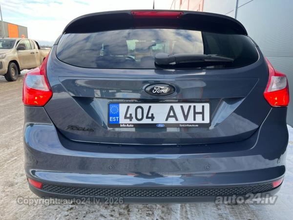 Grey Ford Focus 2014 in Kuressaare, with an engine capacity of 1.60 L and mileage of 117 thousand km for 6490 €, photo 5 on AUTOMOTO.COM.LV