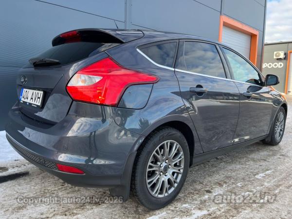 Grey Ford Focus 2014 in Kuressaare, with an engine capacity of 1.60 L and mileage of 117 thousand km for 6490 €, photo 6 on AUTOMOTO.COM.LV