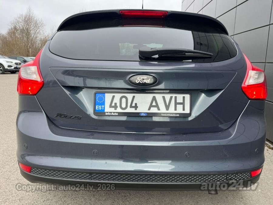Grey Ford Focus 2014 in Kuressaare, with an engine capacity of 1.60 L and mileage of 117 thousand km for 6490 €, photo 5 on AUTOMOTO.COM.LV