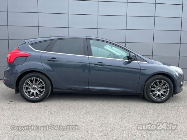 Grey Ford Focus 2014 in Kuressaare, with an engine capacity of 1.60 L and mileage of 117 thousand km for 6490 €, photo 7 on AUTOMOTO.COM.LV