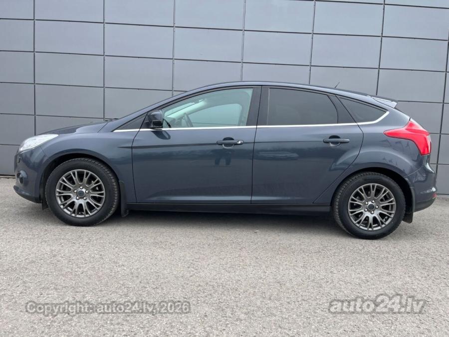Grey Ford Focus 2014 in Kuressaare, with an engine capacity of 1.60 L and mileage of 117 thousand km for 6490 €, photo 8 on AUTOMOTO.COM.LV