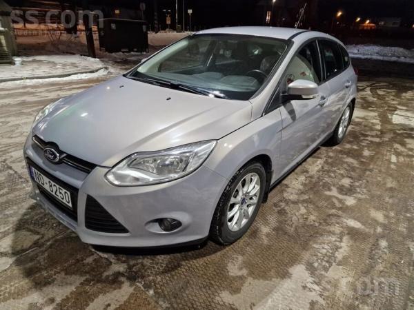 Grey Ford Focus 2014 in Riga, with an engine capacity of 1.60 L and mileage of 154 thousand km for 4370 €, photo 4 on AUTOMOTO.COM.LV