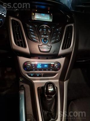 Pelēks Ford Focus 2014 Rīga, ar dzinēja tilpumu 1.60 L un nobraukumu 154 tūkst. km par 4370 €, foto 16 vietnē AUTOMOTO.COM.LV