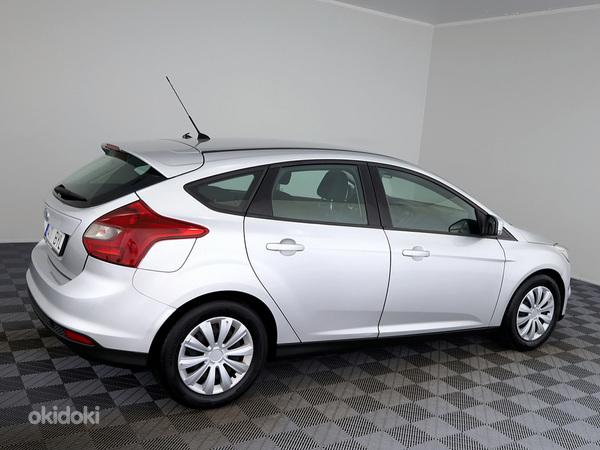 Pelēks Ford Focus 2014 Tallina, ar dzinēja tilpumu 1.60 L un nobraukumu 286 tūkst. km par 2299 €, foto 3 vietnē AUTOMOTO.COM.LV