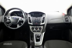 Pelēks Ford Focus 2014 Tallina, ar dzinēja tilpumu 1.60 L un nobraukumu 286 tūkst. km par 2299 €, foto 6 vietnē AUTOMOTO.COM.LV