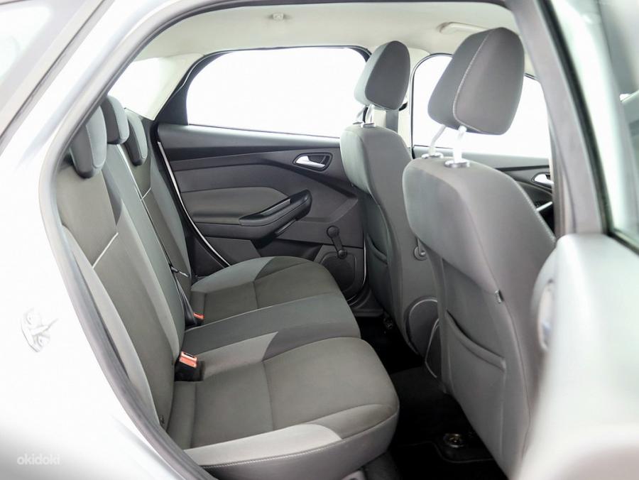 Pelēks Ford Focus 2014 Tallina, ar dzinēja tilpumu 1.60 L un nobraukumu 286 tūkst. km par 2299 €, foto 15 vietnē AUTOMOTO.COM.LV