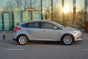 Grey Ford Focus 2014 in Riga, with an engine capacity of 1.60 L and mileage of 152 thousand km for 4000 €, photo 3 on AUTOMOTO.COM.LV