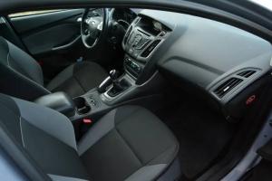Grey Ford Focus 2014 in Riga, with an engine capacity of 1.60 L and mileage of 152 thousand km for 4000 €, photo 11 on AUTOMOTO.COM.LV