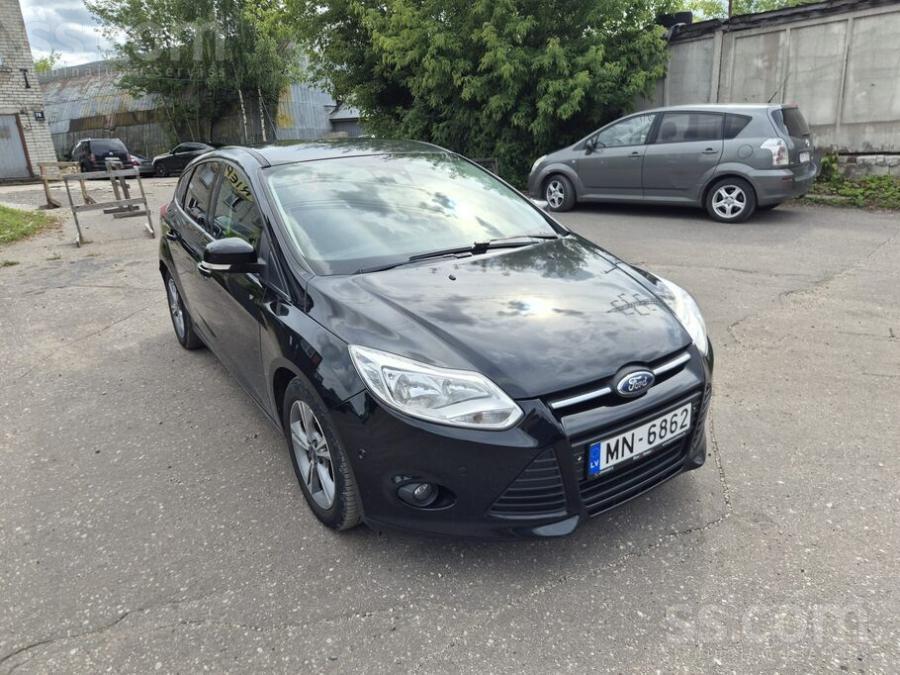 Grey Ford Focus 2014 in Riga, with an engine capacity of 1.60 L and mileage of 203 thousand km for 3890 €, photo 3 on AUTOMOTO.COM.LV
