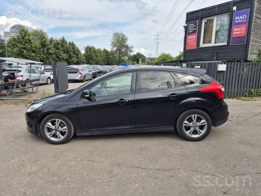 Grey Ford Focus 2014 in Riga, with an engine capacity of 1.60 L and mileage of 203 thousand km for 3890 €, photo 9 on AUTOMOTO.COM.LV
