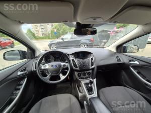 Grey Ford Focus 2014 in Riga, with an engine capacity of 1.60 L and mileage of 203 thousand km for 3890 €, photo 11 on AUTOMOTO.COM.LV