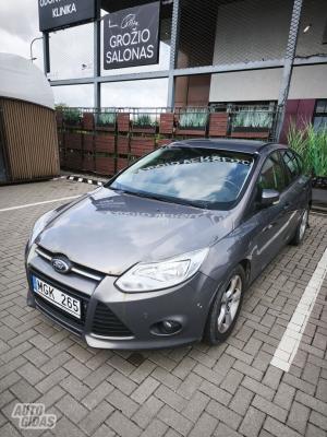 Pelēks Ford Focus 2014 Kauņa, ar dzinēja tilpumu 1.00 L un nobraukumu 166 tūkst. km par 1200 €, foto  vietnē AUTOMOTO.COM.LV