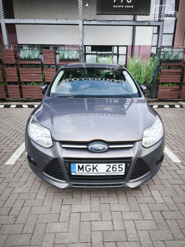 Grey Ford Focus 2014 in Kaunas, with an engine capacity of 1.00 L and mileage of 166 thousand km for 1200 €, photo 2 on AUTOMOTO.COM.LV