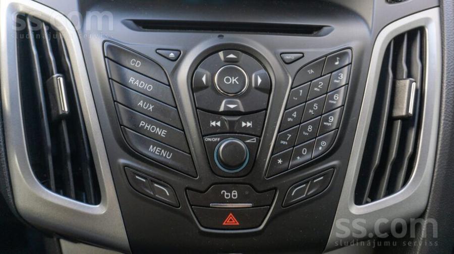 Pelēks Ford Focus 2014 Rīga, ar dzinēja tilpumu 1.60 L un nobraukumu 203 tūkst. km par 3890 €, foto 18 vietnē AUTOMOTO.COM.LV
