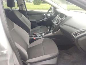 Grey Ford Focus 2014 in Panevezys, with an engine capacity of 1.56 L and mileage of 177 thousand km for 1990 €, photo 9 on AUTOMOTO.COM.LV