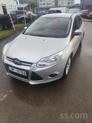 Grey Ford Focus 2014 in Riga, with an engine capacity of 1.60 L and mileage of 146 thousand km for 4200 €, photo 4 on AUTOMOTO.COM.LV