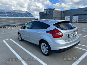 Pelēks Ford Focus 2014 Pērnava, ar dzinēja tilpumu 1.60 L un nobraukumu 173 tūkst. km par 3300 €, foto  vietnē AUTOMOTO.COM.LV