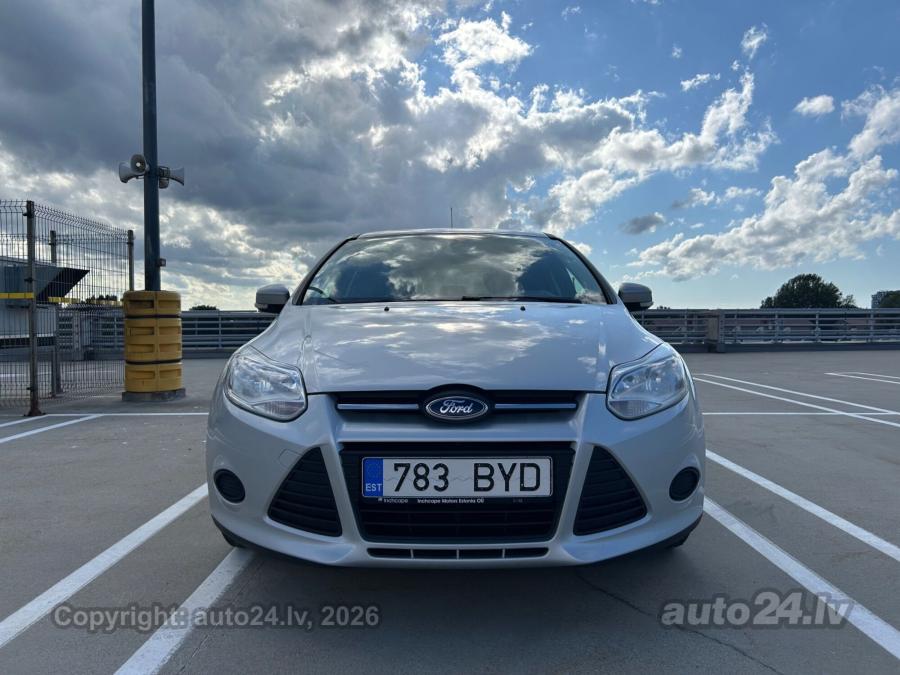 Pelēks Ford Focus 2014 Pērnava, ar dzinēja tilpumu 1.60 L un nobraukumu 173 tūkst. km par 3300 €, foto 5 vietnē AUTOMOTO.COM.LV