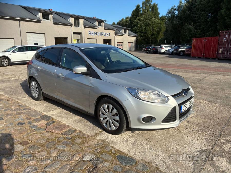 Pelēks Ford Focus 2014 Pērnava, ar dzinēja tilpumu 1.60 L un nobraukumu 170 tūkst. km par 3750 €, foto 3 vietnē AUTOMOTO.COM.LV