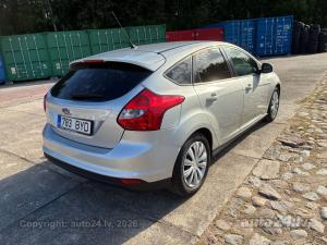 Pelēks Ford Focus 2014 Pērnava, ar dzinēja tilpumu 1.60 L un nobraukumu 170 tūkst. km par 3750 €, foto 5 vietnē AUTOMOTO.COM.LV