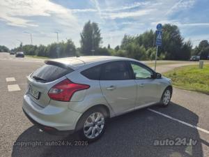 Pelēks Ford Focus 2014 Pērnava, ar dzinēja tilpumu 1.60 L un nobraukumu 172 tūkst. km par 4450 €, foto 5 vietnē AUTOMOTO.COM.LV