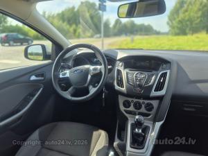 Pelēks Ford Focus 2014 Pērnava, ar dzinēja tilpumu 1.60 L un nobraukumu 172 tūkst. km par 4450 €, foto 6 vietnē AUTOMOTO.COM.LV