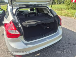 Pelēks Ford Focus 2014 Pērnava, ar dzinēja tilpumu 1.60 L un nobraukumu 172 tūkst. km par 4450 €, foto 10 vietnē AUTOMOTO.COM.LV