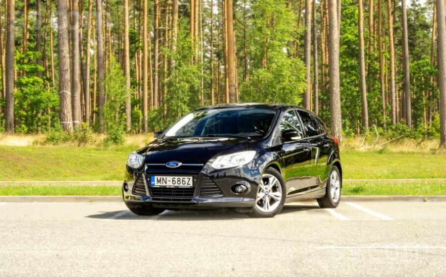 Grey Ford Focus 2014 in Riga, with an engine capacity of 1.60 L and mileage of 203 thousand km for 3190 €, photo 1 on AUTOMOTO.COM.LV