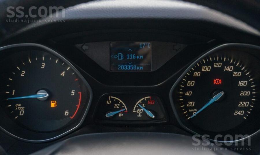 Grey Ford Focus 2014 in Riga, with an engine capacity of 1.60 L and mileage of 203 thousand km for 3190 €, photo 19 on AUTOMOTO.COM.LV