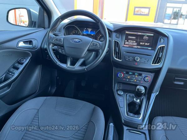 Grey Ford Focus 2015 in Kuressaare, with an engine capacity of 1.00 L and mileage of 88 thousand km for 6790 €, photo 9 on AUTOMOTO.COM.LV