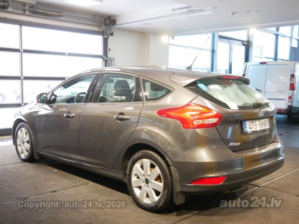 Grey Ford Focus 2015 in Tallinn, with an engine capacity of 1.60 L and mileage of 177 thousand km for 5990 €, photo 4 on AUTOMOTO.COM.LV