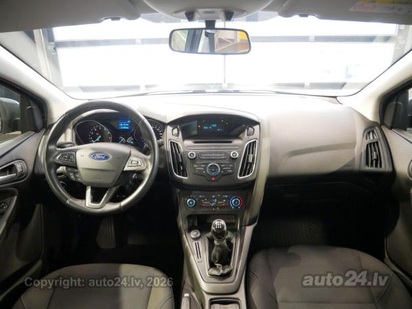 Grey Ford Focus 2015 in Tallinn, with an engine capacity of 1.60 L and mileage of 177 thousand km for 5990 €, photo 6 on AUTOMOTO.COM.LV