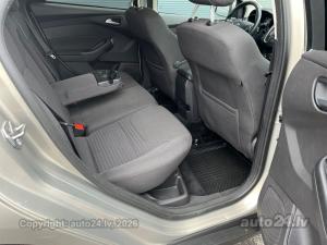 Pelēks Ford Focus 2015 Kuresāre, ar dzinēja tilpumu 1.00 L un nobraukumu 88 tūkst. km par 6690 €, foto 13 vietnē AUTOMOTO.COM.LV