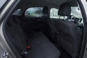 Pelēks Ford Focus 2015 Liepāja, ar dzinēja tilpumu 1.00 L un nobraukumu 135 tūkst. km par 7850 €, foto 11 vietnē AUTOMOTO.COM.LV
