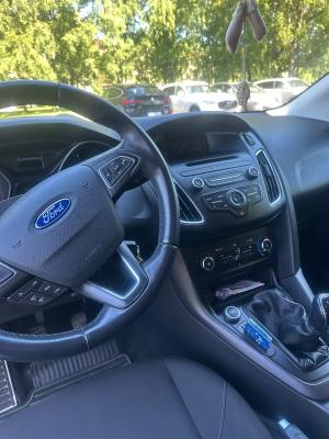 Pelēks Ford Focus 2015 Tallina, ar dzinēja tilpumu 0.00 L un nobraukumu 110 tūkst. km par 5999 €, foto 21 vietnē AUTOMOTO.COM.LV