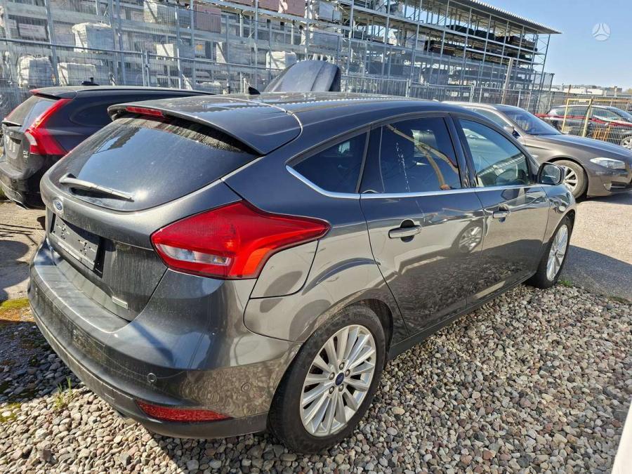Pelēks Ford Focus 2015 Kauņa, ar dzinēja tilpumu 1.50 L un nobraukumu 117 tūkst. km par 6500 €, foto 6 vietnē AUTOMOTO.COM.LV