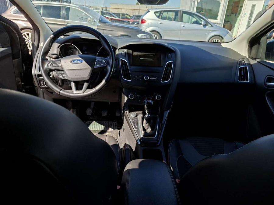 Pelēks Ford Focus 2015 Kauņa, ar dzinēja tilpumu 1.50 L un nobraukumu 117 tūkst. km par 6500 €, foto 10 vietnē AUTOMOTO.COM.LV