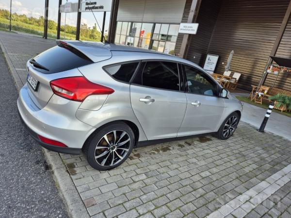 Pelēks Ford Focus 2015 Liepāja, ar dzinēja tilpumu 1.60 L un nobraukumu 153 tūkst. km par 5900 €, foto 5 vietnē AUTOMOTO.COM.LV