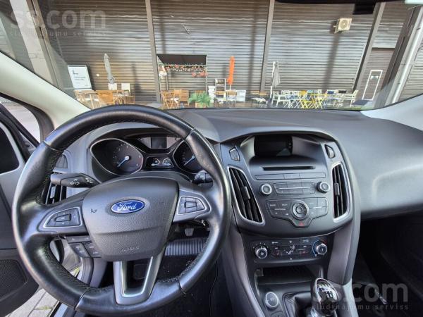 Pelēks Ford Focus 2015 Liepāja, ar dzinēja tilpumu 1.60 L un nobraukumu 153 tūkst. km par 5900 €, foto 8 vietnē AUTOMOTO.COM.LV