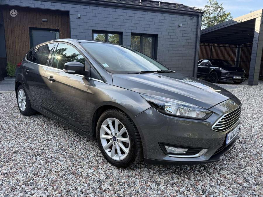 Pelēks Ford Focus 2015 Šilalė, ar dzinēja tilpumu 1.00 L un nobraukumu 179 tūkst. km par 4600 €, foto 3 vietnē AUTOMOTO.COM.LV