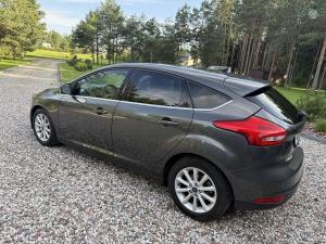 Pelēks Ford Focus 2015 Šilalė, ar dzinēja tilpumu 1.00 L un nobraukumu 179 tūkst. km par 4600 €, foto 14 vietnē AUTOMOTO.COM.LV